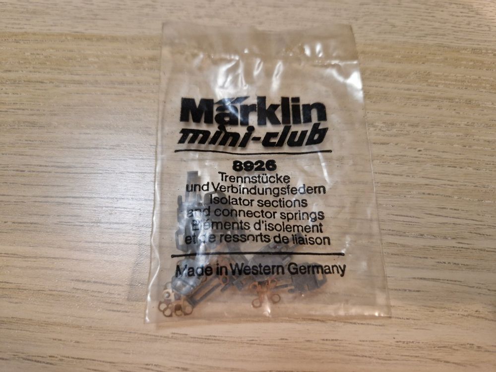 Märklin 8926 Trennstücke und Verbindungsfedern Z OVP NEU (Neu und ...