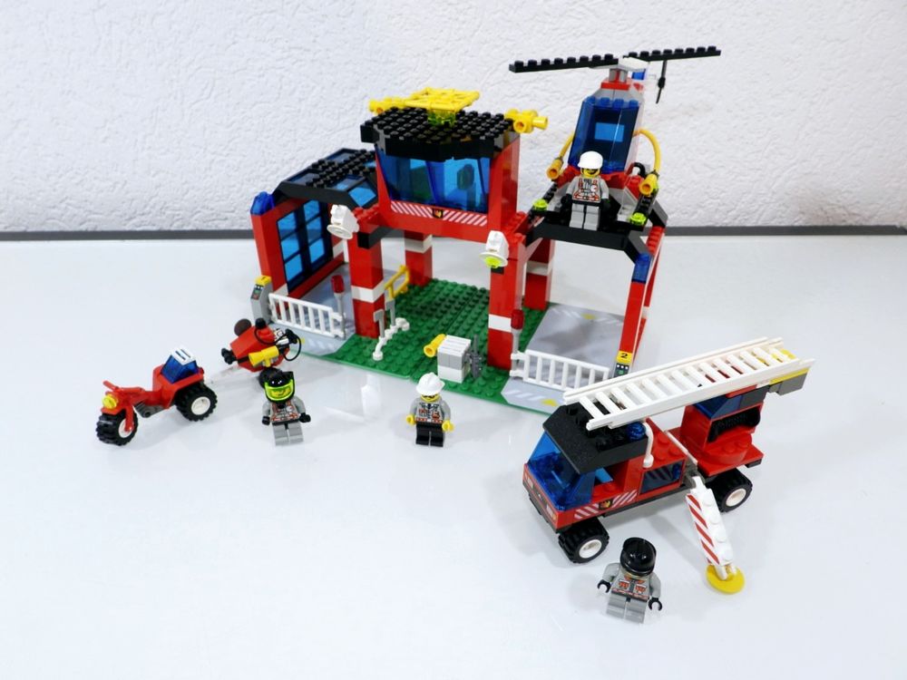 LEGO CITY 6478 FEUERWEHR STATION (Gebraucht) in Turbenthal für CHF 40 ...