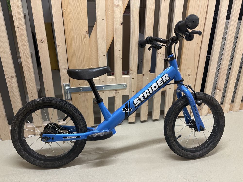 Strider 14x Balance Bike - Blue (Gebraucht) in Stäfa für CHF 100 – nur ...