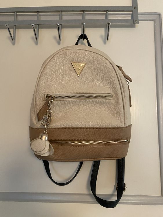 Stylish Guess Backpack, Beige & Brown (Gebraucht) in Visp für CHF 48 ...