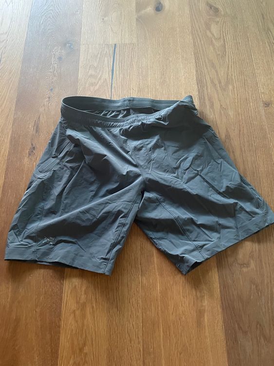 Arc'teryx Aptin Shorts Men L (Gebraucht) in Unterägeri für CHF 50 – mit ...