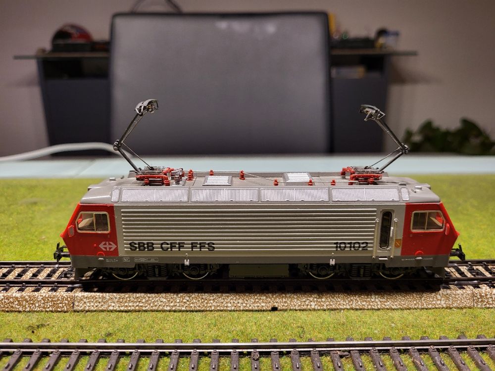 Märklin 3323 Re 4/4 10102 ESU MFX V5 AC Digital Vitrine (Gebraucht) in ...