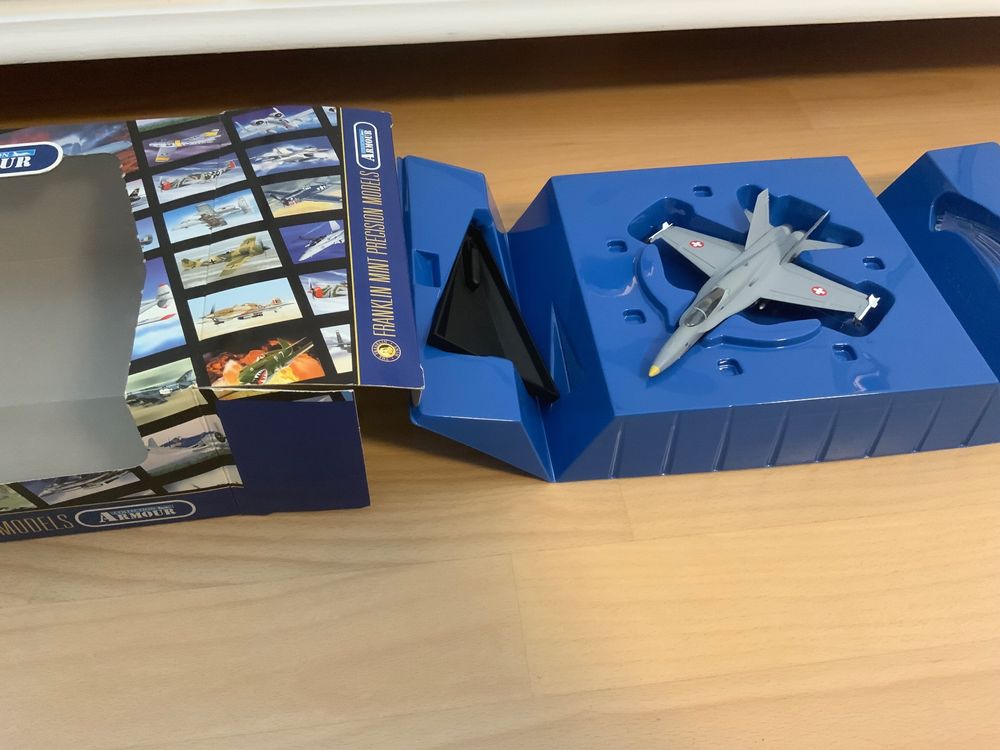 F/A-18 J-5002 Swiss Air Force Franklin Mint Luftwaffe (Neu und originalverpackt) in Thun für CHF ...