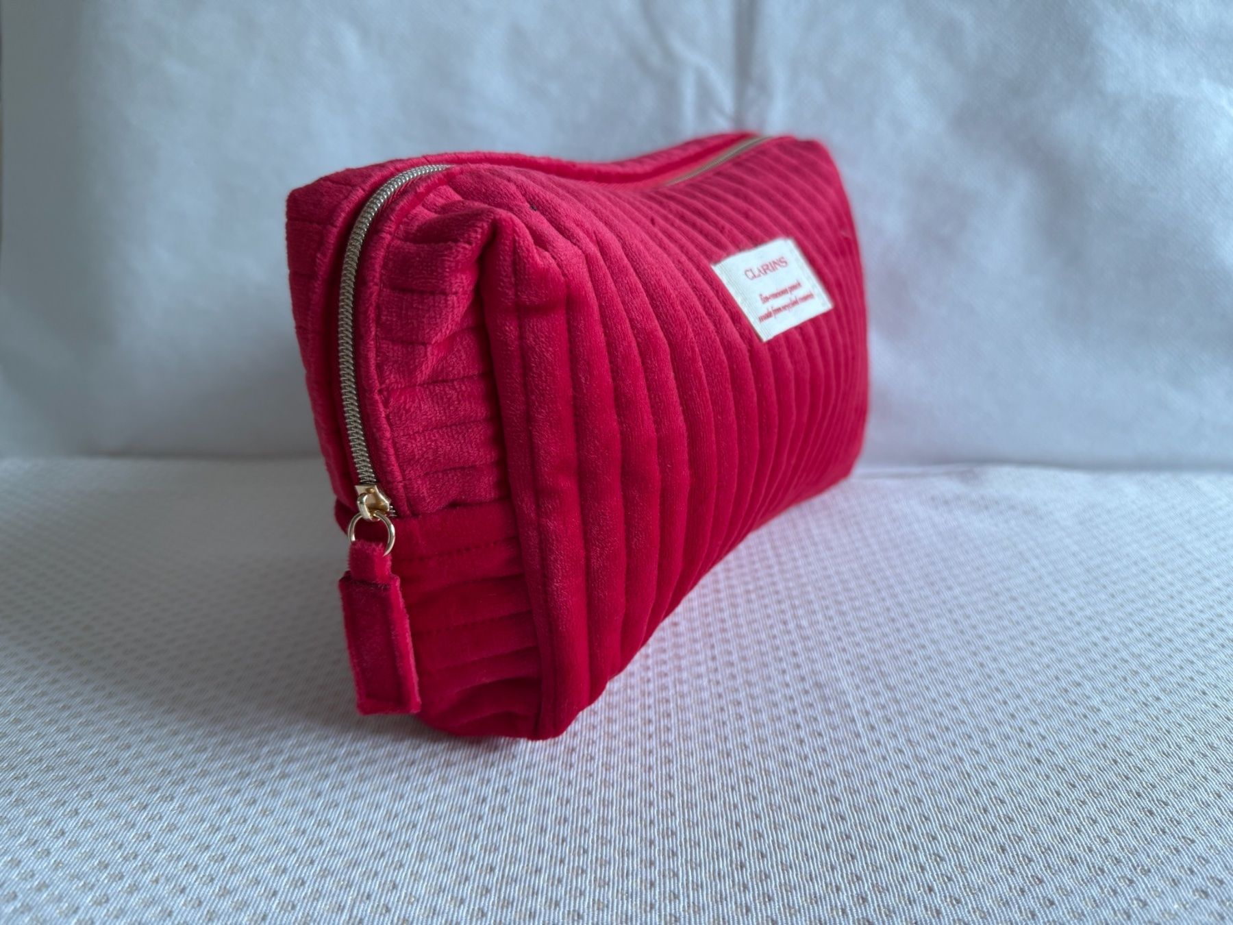 Clarins - Trousse de maquillage (D'occasion) à Sion pour CHF 14 – avec ...