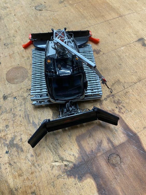 Prinoth Leitwolf mit Seilwinde Modell Sammlerstück (Neu (gemäss ...