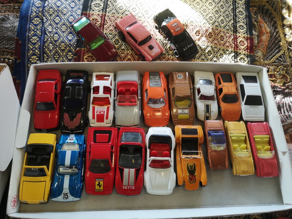 21 verschiedene Modell Autos Rarität guter Zustand 1/58-1/66 (Gebraucht ...