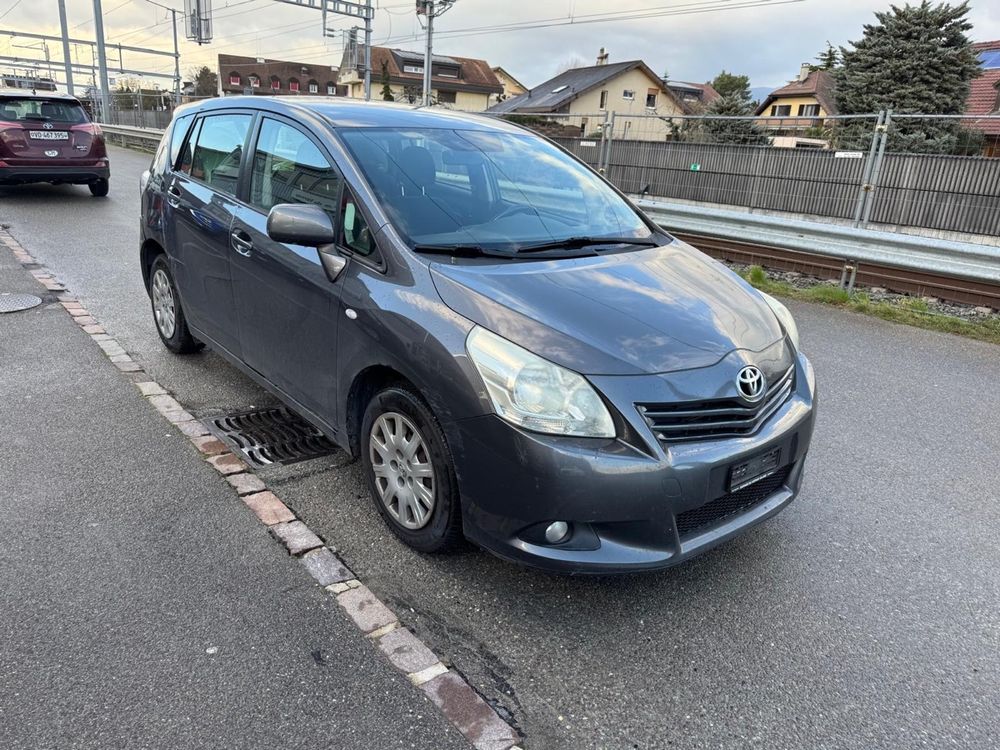 Toyota verso 2.0 DPF | Acheter sur Ricardo