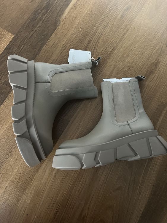 Bull&Bear Stiefel 38 NEU (Neu und originalverpackt) in Uzwil für CHF 29 – mit Lieferung auf ...