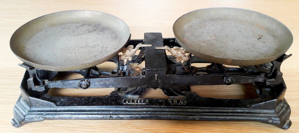 Béranger Catenot Waage balance 1 kg (Defekt) in Tavannes für CHF 15 ...