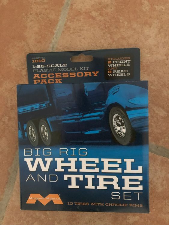 Moebius Models: Big Rig Wheel and Tire Set (Neu und originalverpackt ...
