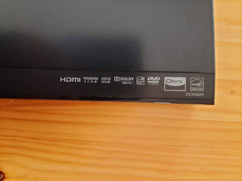 DVD plus CD- Player (Gebraucht) in Landquart für CHF 7 – nur Abholung ...