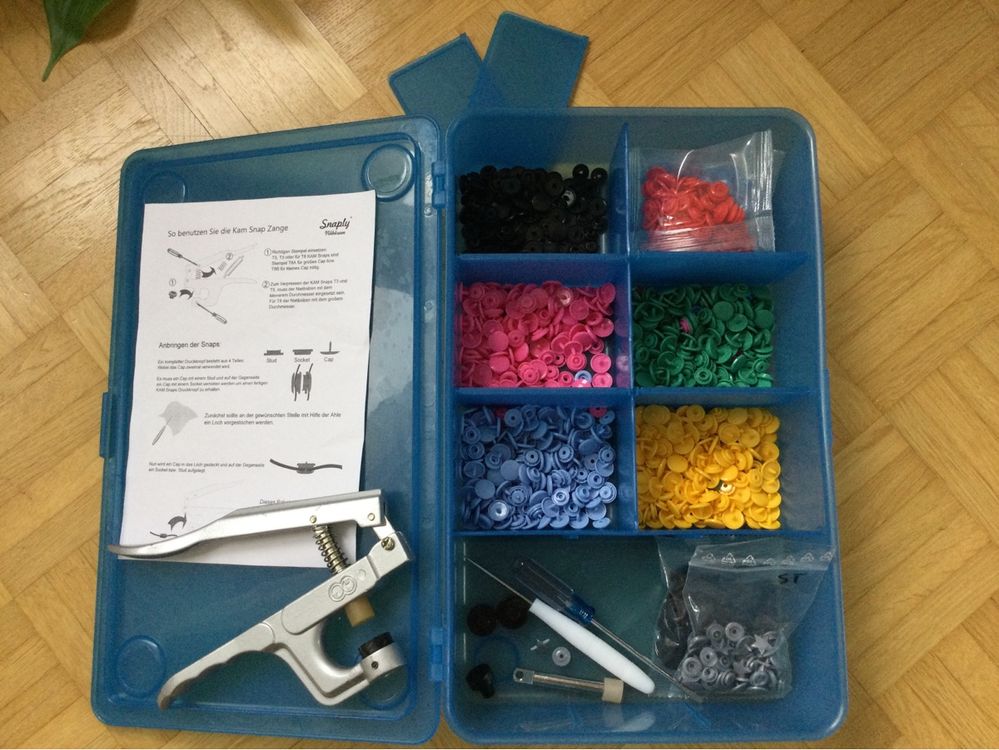 Kam Snap Set mit Zange / Snaps in der Kiste, Basteln / Nähen (Neu ...