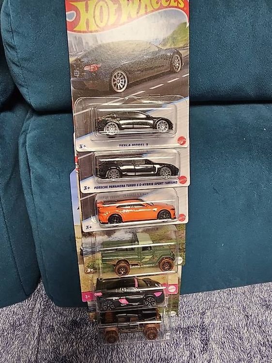 Hotwheels preise pro stuck (Neu und originalverpackt) in Tenero für CHF ...