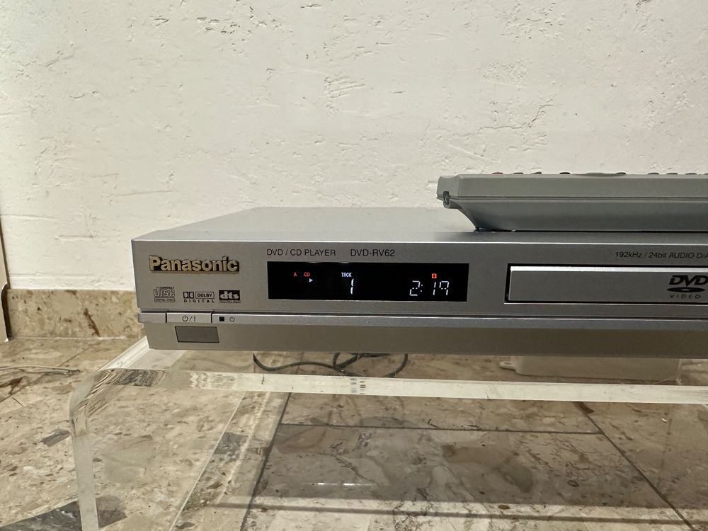 Panasonic DVD-RV62 DVD und CD Player inkl Fernbedienung (Gebraucht) in ...