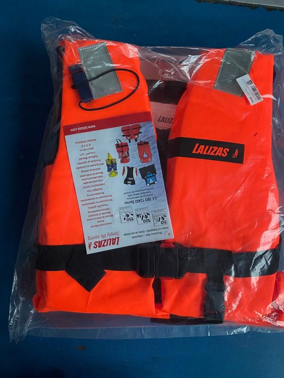 Neue Rettungsweste "LALIZAS" Feststoffweste, Originalverpack | Kaufen ...
