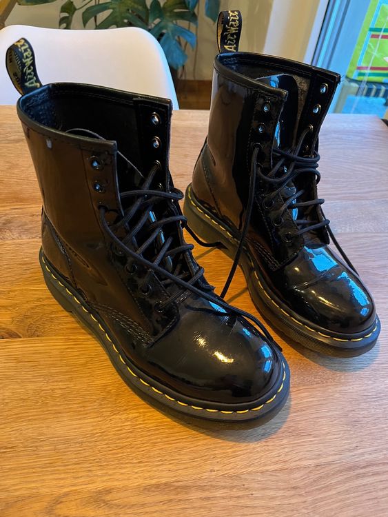 Dr Martens 38 lack (Neu (gemäss Beschreibung)) in Urdorf für CHF 135 – mit Lieferung auf Ricardo ...