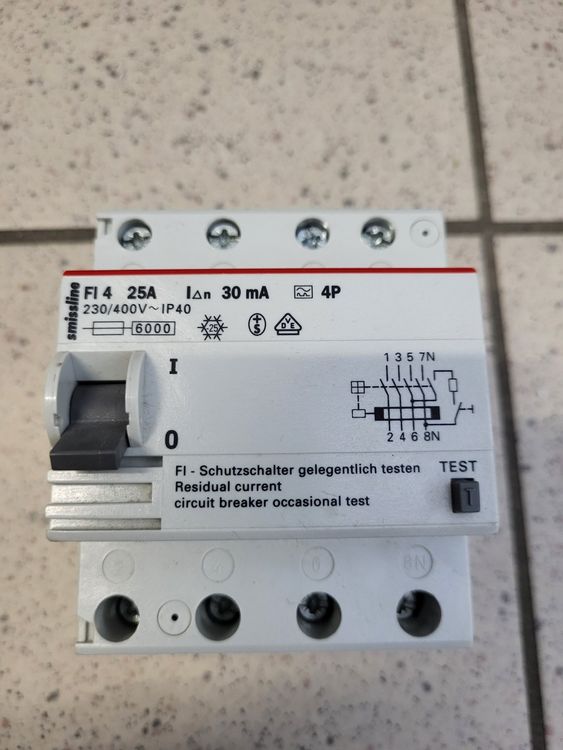 FI Fehlerstromschutzschalter 25A 30mA ABB SMISSLINE (Gebraucht) in Seuzach für CHF 22 – mit ...
