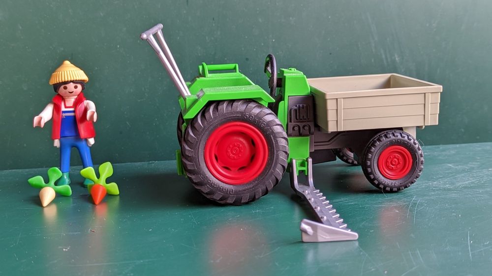 Playmobil Set 3074 Traktor (Gebraucht) in Schwyz für CHF 9 – mit ...