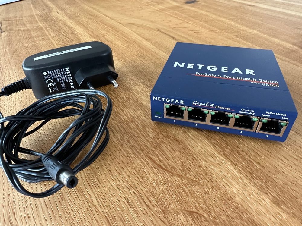 Netgear Gigabit Switch 5-Port (Gebraucht) in Aesch ZH für CHF 3 – mit ...