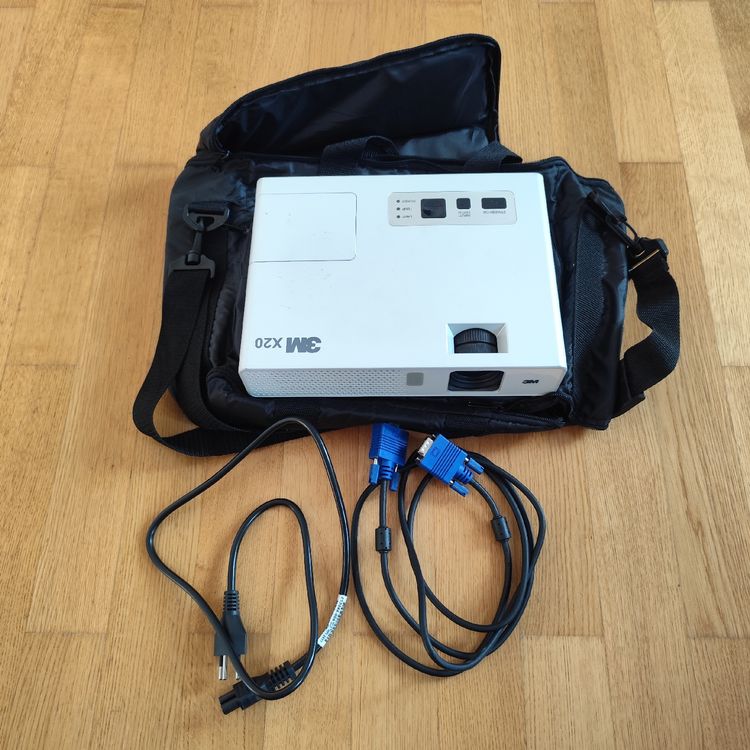 3M x20 Beamer (Gebraucht) in Hellbühl für CHF 30 – mit Lieferung auf ...