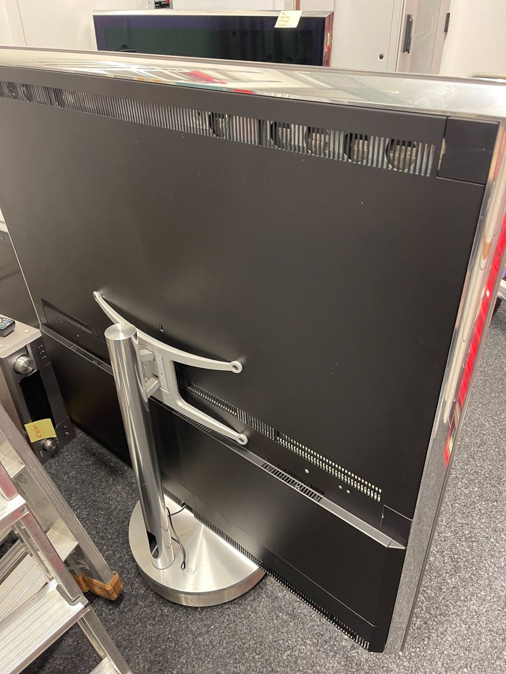 Bang & Olufsen BeoVision 10-46 ab CHF 1.-- (Gebraucht) in Luzern für ...