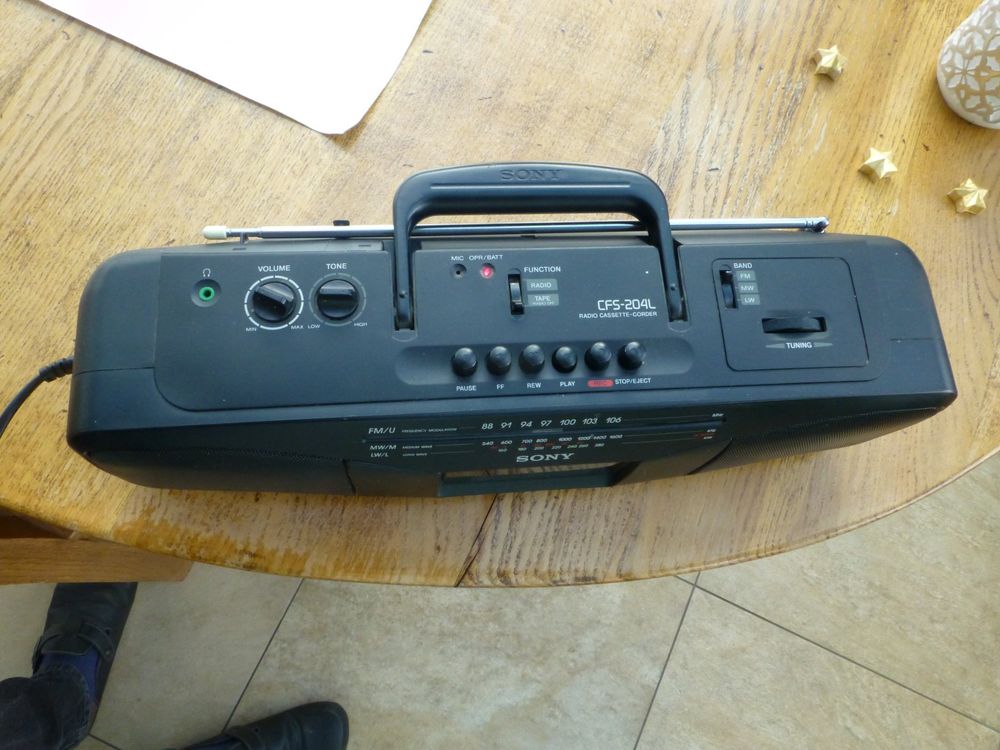 Vintage Radirecorder Sony CFS-204L, Radio, Kassettenspieler (Gebraucht ...