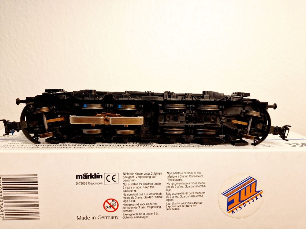 Märklin 33681 E-Lok BR E 18 DR H0 (Neu und originalverpackt) in St ...