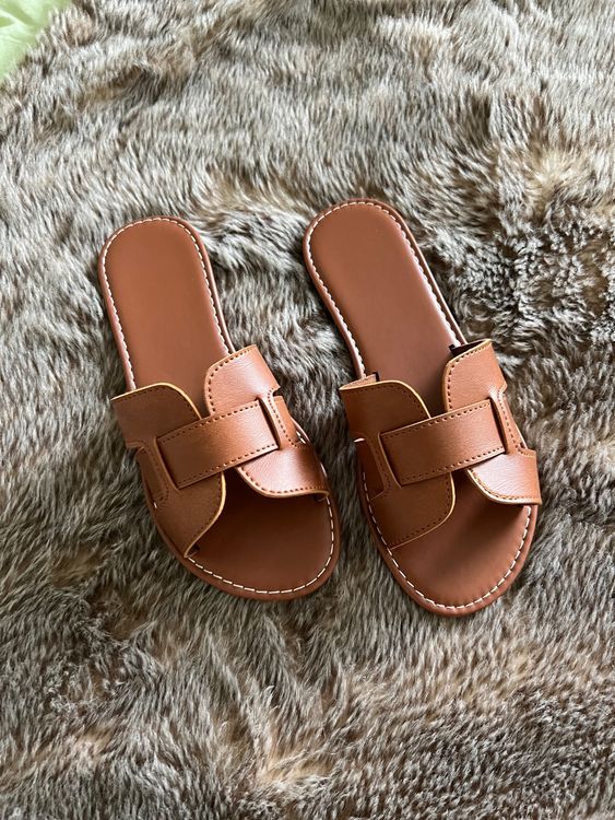 Mules pointure 37 jamais utilisées | Kaufen auf Ricardo