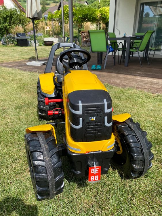 Tret Traktor mit Frontlader CAT für Kinder bis 10 Jahre (Gebraucht) in ...