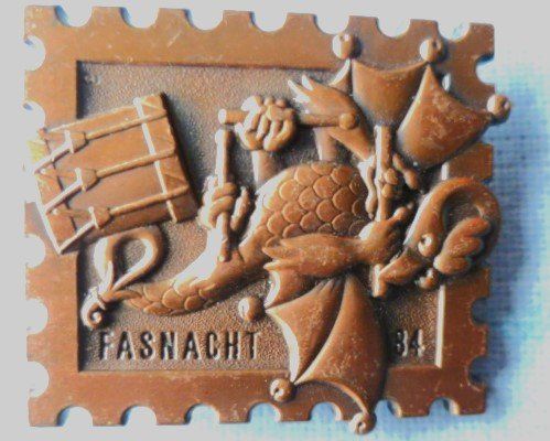 Basler Fasnachtsplakette 1984 (Gebraucht) in Effretikon für CHF 1 – mit Lieferung auf Ricardo kaufen