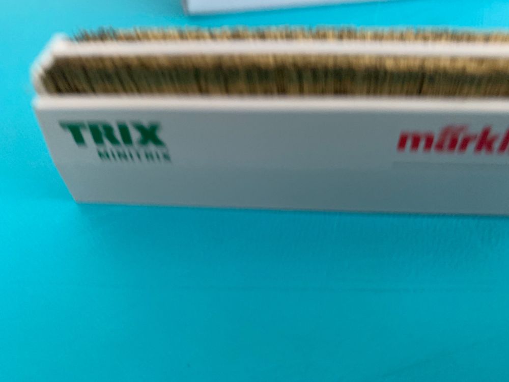 Lokrad-Reinigungsbürste/TRIX /Minitrix-märklin Nr. 66623 (Gebraucht) in ...
