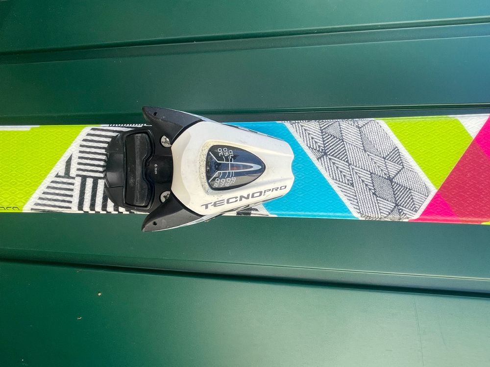 Kinderski techno pro 130 cm (Gebraucht) in Rebstein für CHF 1 – nur ...