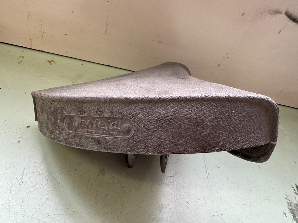 DENFELD PUCH/SACHS - Sattel / selle (Gebraucht) in Courtételle für CHF 50 – mit Lieferung auf ...