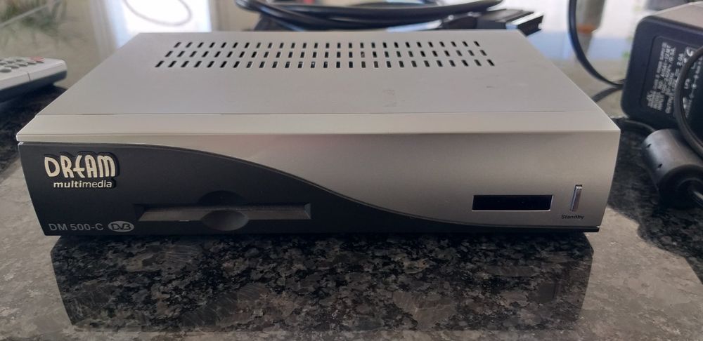 Dreambox DM 500-C (Gebraucht) in Tuggen für CHF 9 – mit Lieferung auf Ricardo kaufen
