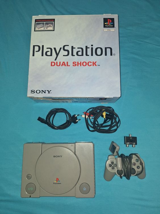 PS1 / Playstation 1 - Konsole SCPH 5502 mit OVP (Gebraucht) in Obfelden ...