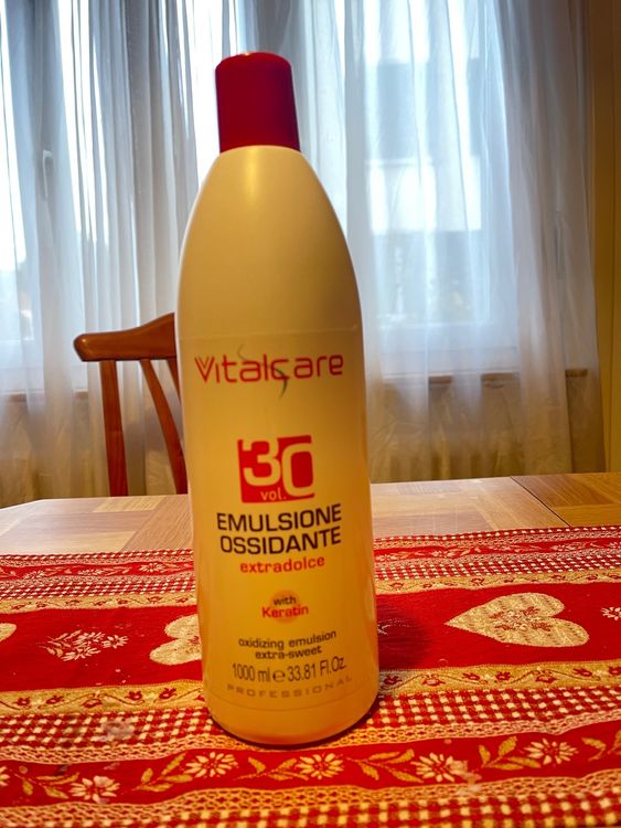 Oxidizing emulsion 30 vol. with Keratin | Kaufen auf Ricardo Oxidizing emulsion 30 vol. with Keratin | Kaufen auf Ricardo