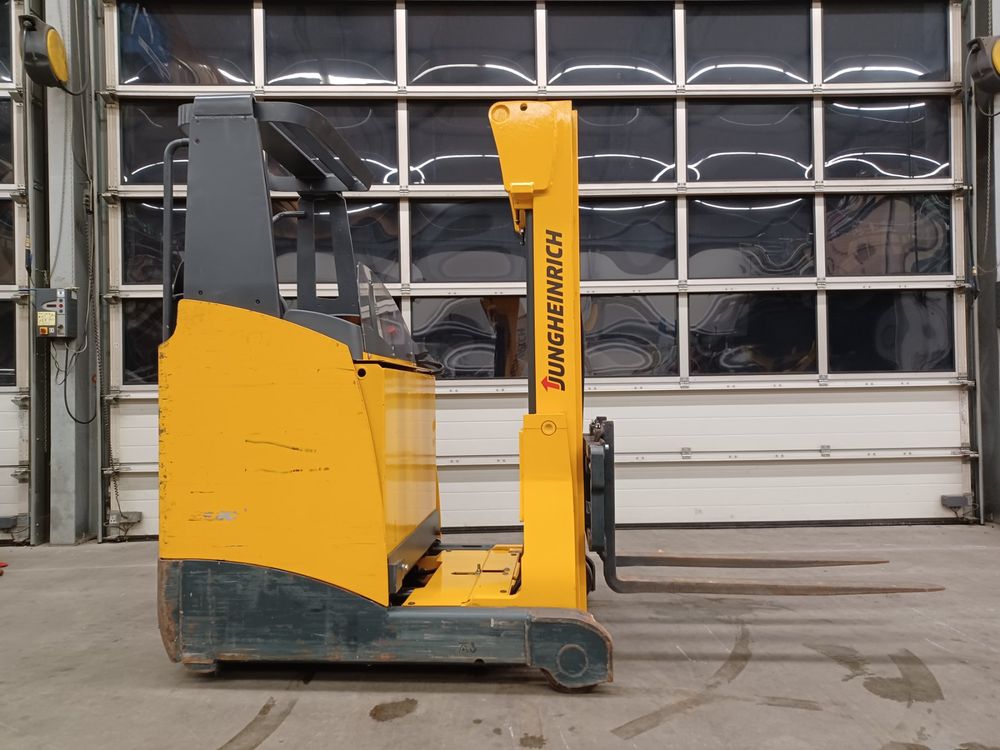 Stapler Jungheinrich ETV 110 (Gebraucht) in Oftringen für CHF 2250 ...