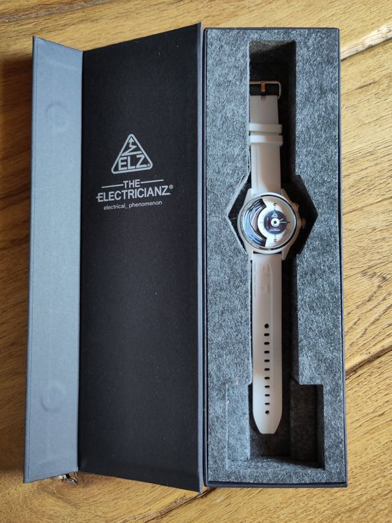 The Electricianz bionic Z watch with OVP (Neu und originalverpackt) in ...