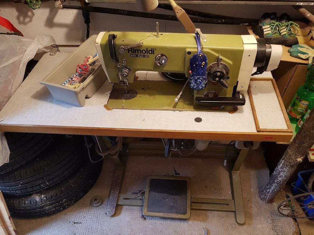 Nähmaschine Rimoldi 200-16L Industrienähmaschine (Gebraucht) in Lauwil ...