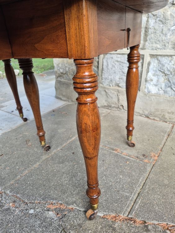 Magnifique table d'époque Louis Philippe avec 4 rallonges (D'occasion ...