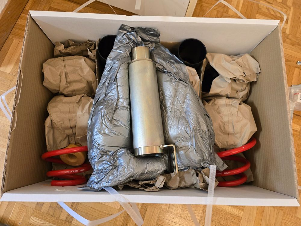 BMW M Performance Fahrwerk/Federn G81/G83 (31 30 5 A87 C79) (Gebraucht ...