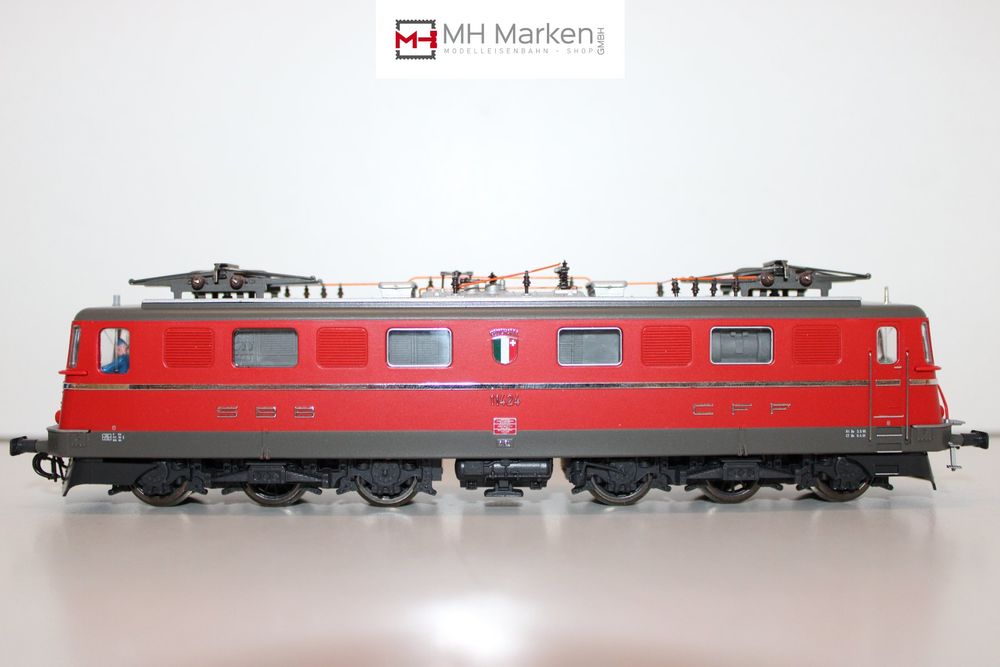 ROCO 62635 SBB CFF FFS E-Lok Ae 6/6 DC Analog H0 mit OVP (Gebraucht) in ...