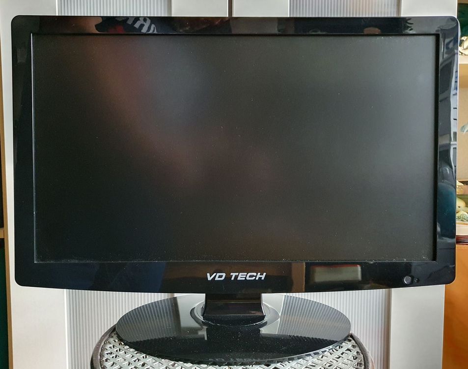 TV von Vd Tech mit Fernbedienung | Kaufen auf Ricardo