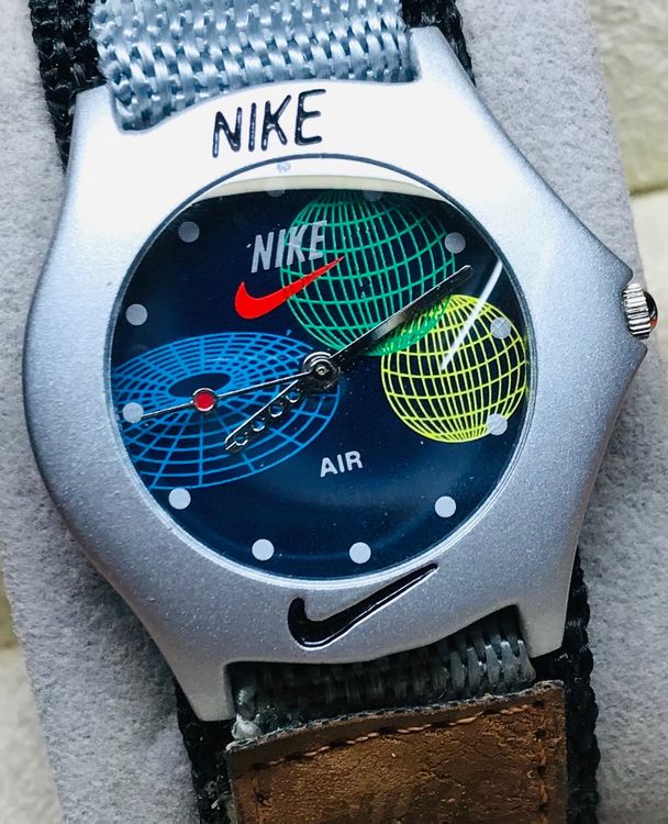 NIKE Herrenuhr ( Quartz / 38 mm ) | Kaufen auf Ricardo