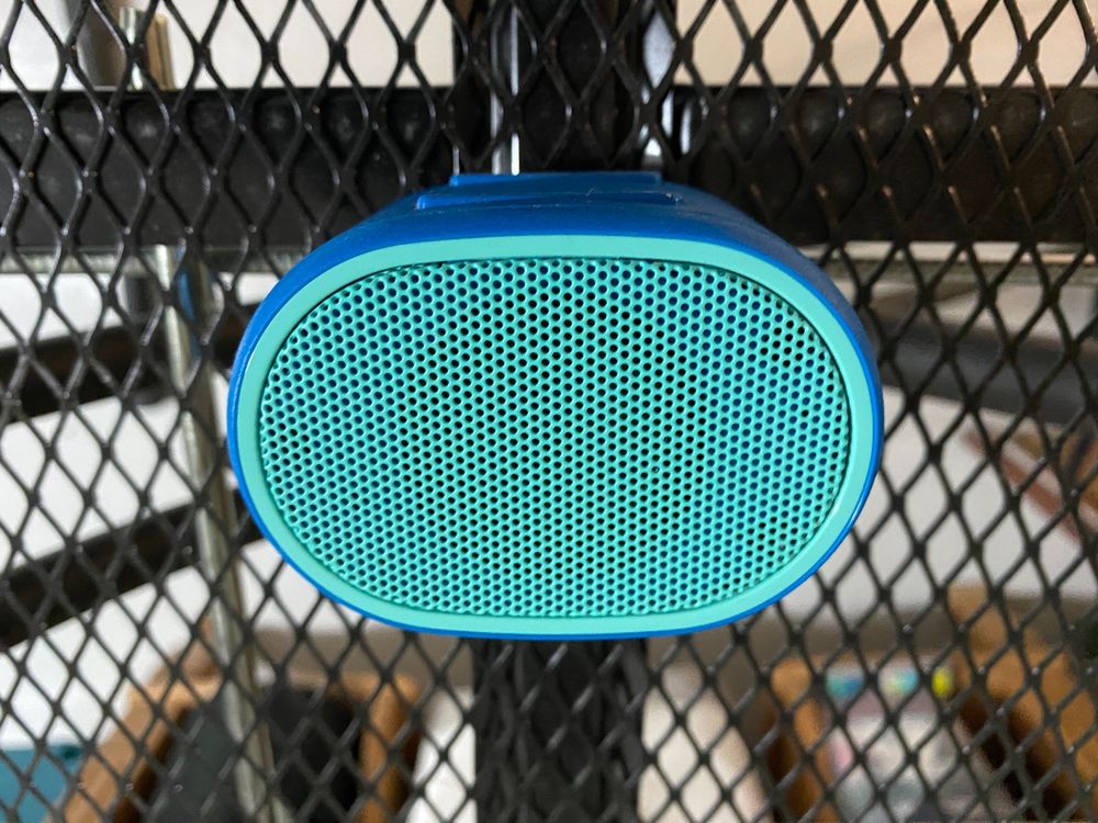 Portabler Lautsprecher Sony SAS-XB01 (Gebraucht) in Aarburg für CHF 9 ...