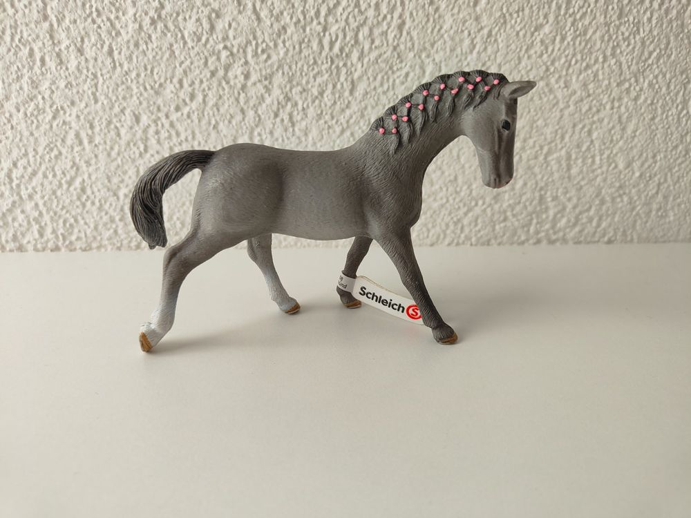 Schleich Trakehner Stute Horse Club Pferde (Gebraucht) in Thalwil für CHF 3 – mit Lieferung auf ...