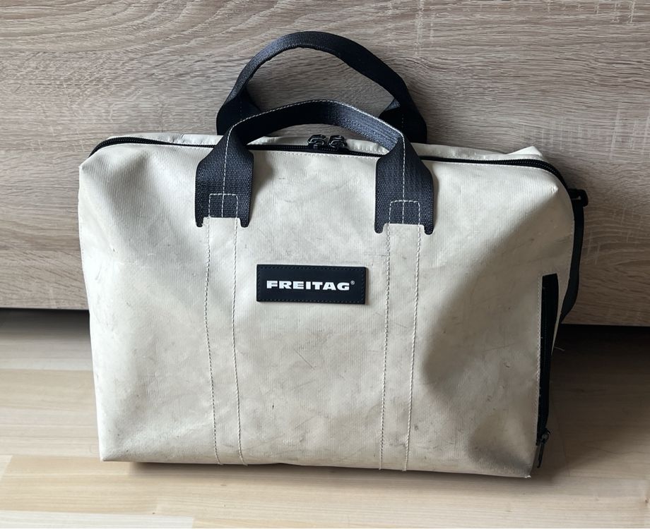 Freitag Notebook / Laptop Tasche (Gebraucht) in Thun für CHF 76 – mit ...