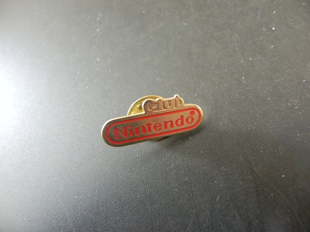 Pin Club Nintendo (Gebraucht) in Biel/Bienne für CHF 1.8 – mit ...