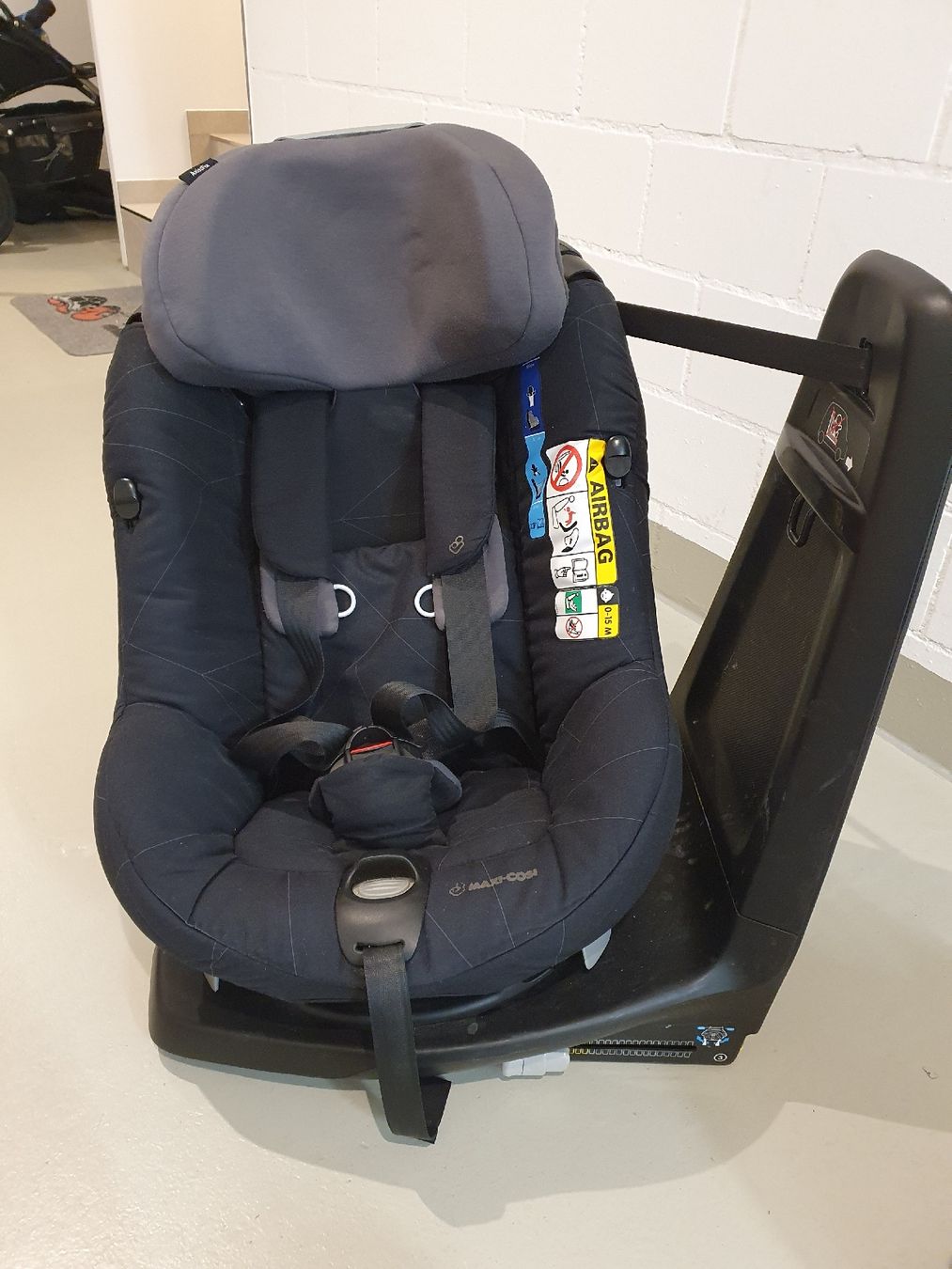 Maxi-Cosi AxissFix Kinderautositz (Gebraucht) in Oberweningen für CHF ...