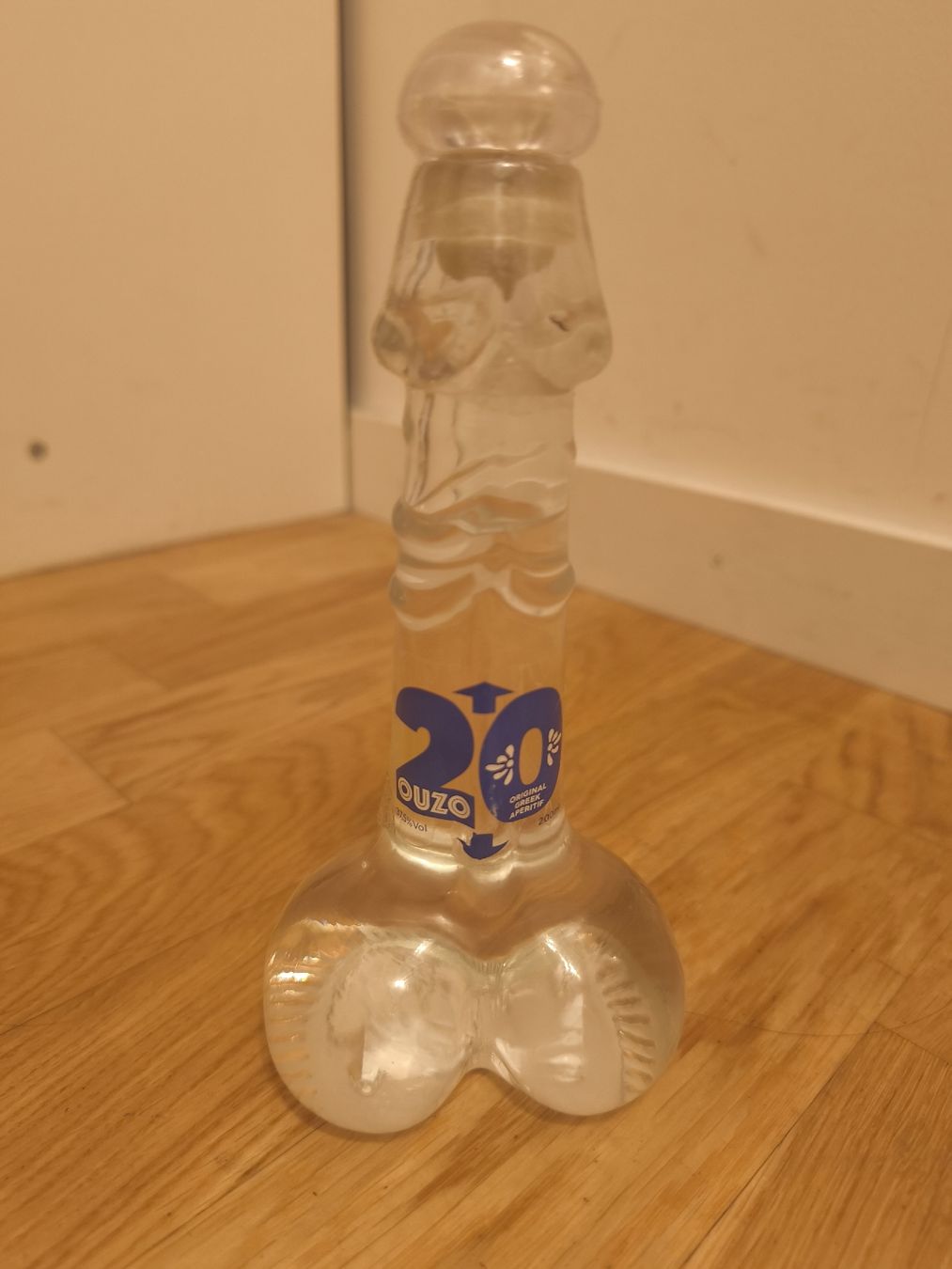 Original Ouzo 20 aus Griechenland, 200 ml lustige Flasche (Neu und ...